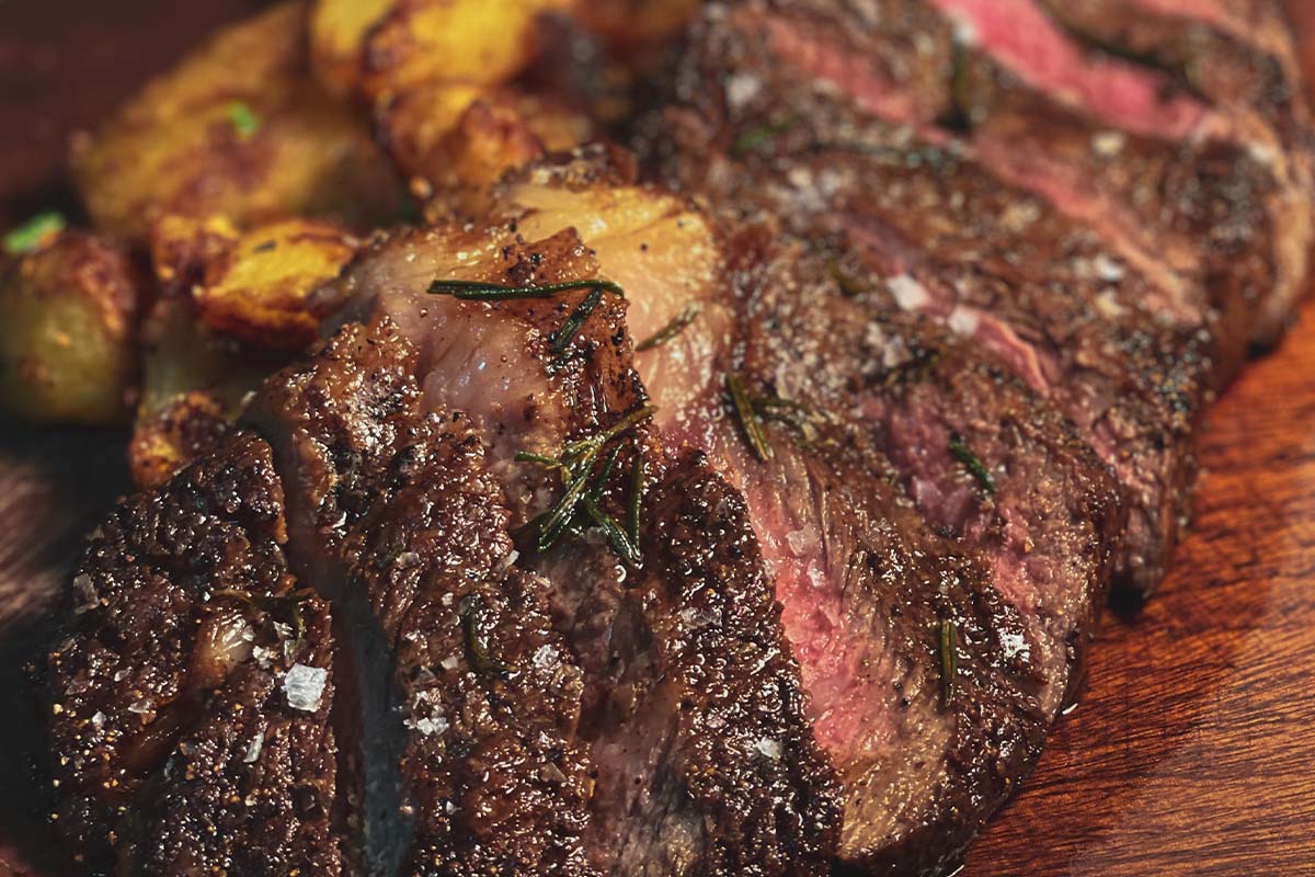 Grill Know-how – Knusprige Kruste und zartes Innenleben - SANTOS Grill ...